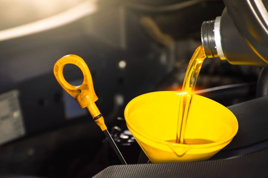 6 Oli Mesin Mobil Matic yang Bagus Dijamin Bikin Enteng - HaloBengkel