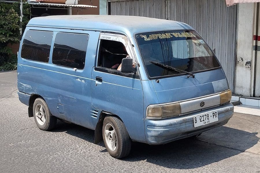 Cek Harga Mobil Carry Bekas Tahun 2005 dan Kelebihannya - HaloBengkel